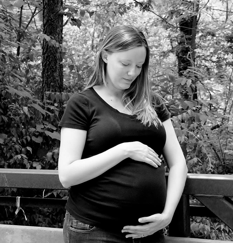 Maternity Shoots – Shutter Clicks Photography